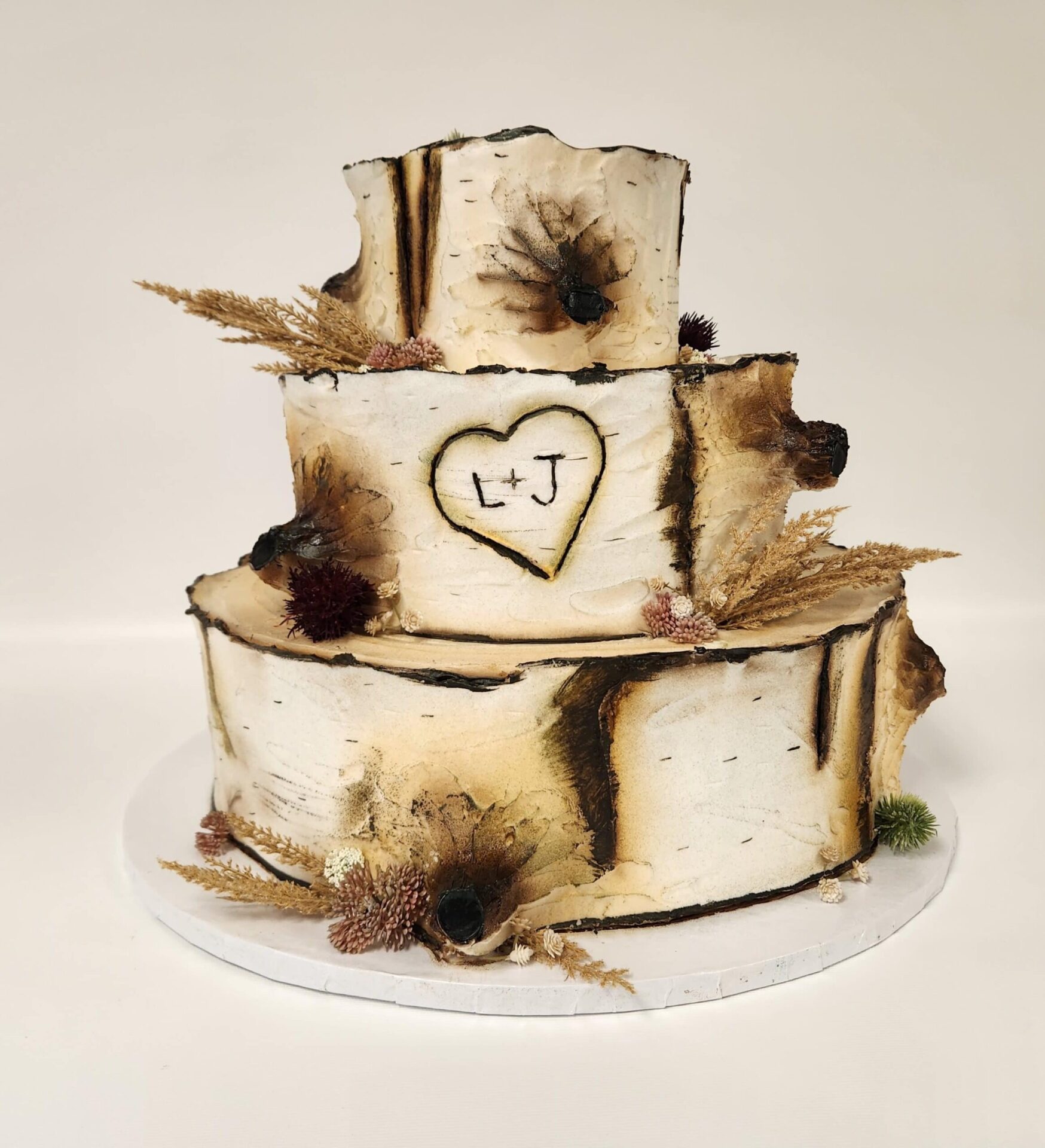 Sparta WI Bakery - Cakes, Breads, Wedding Cakes | Linda's Bakery - West ...